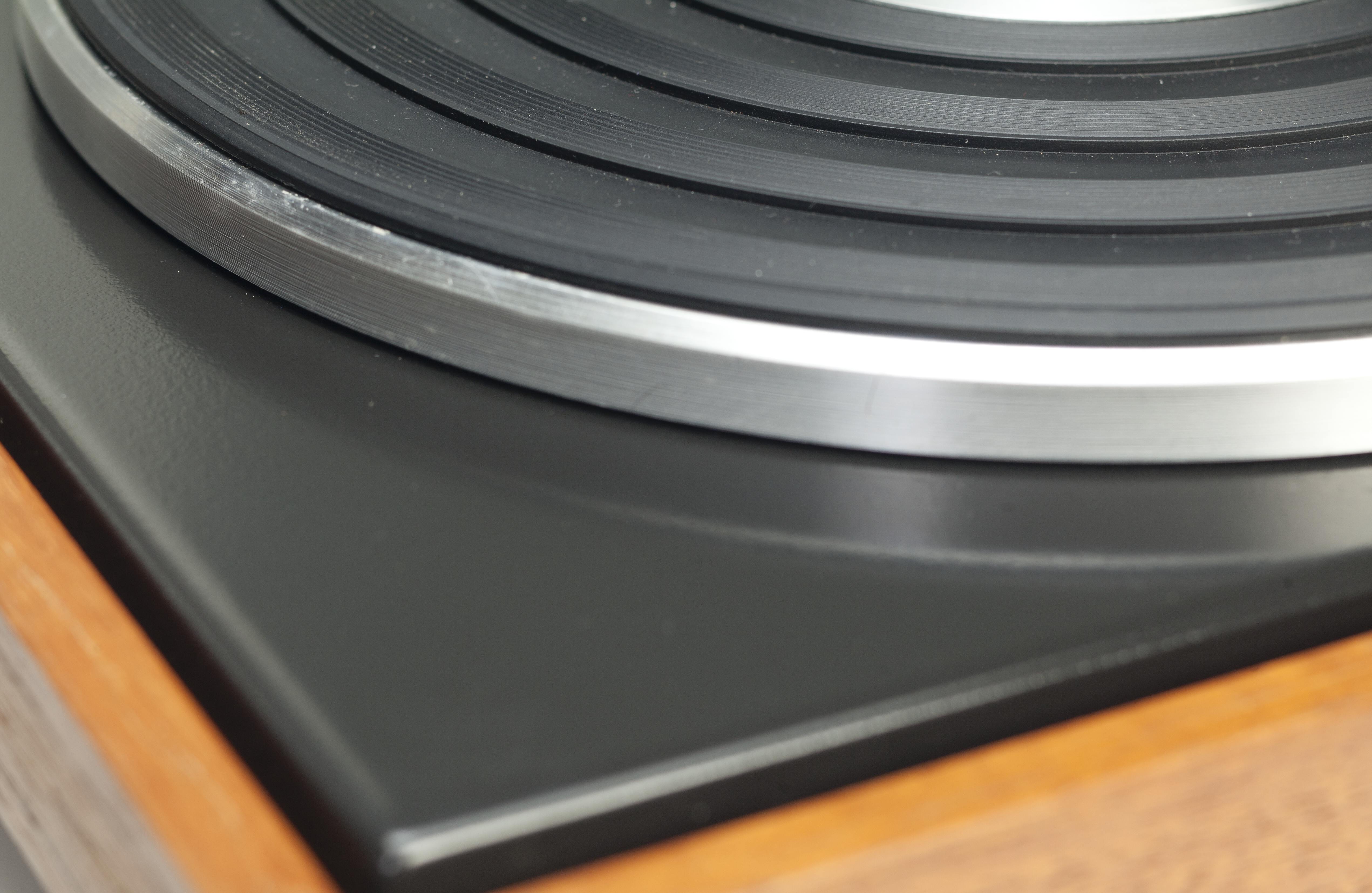 Goldring - G101 - Turntable