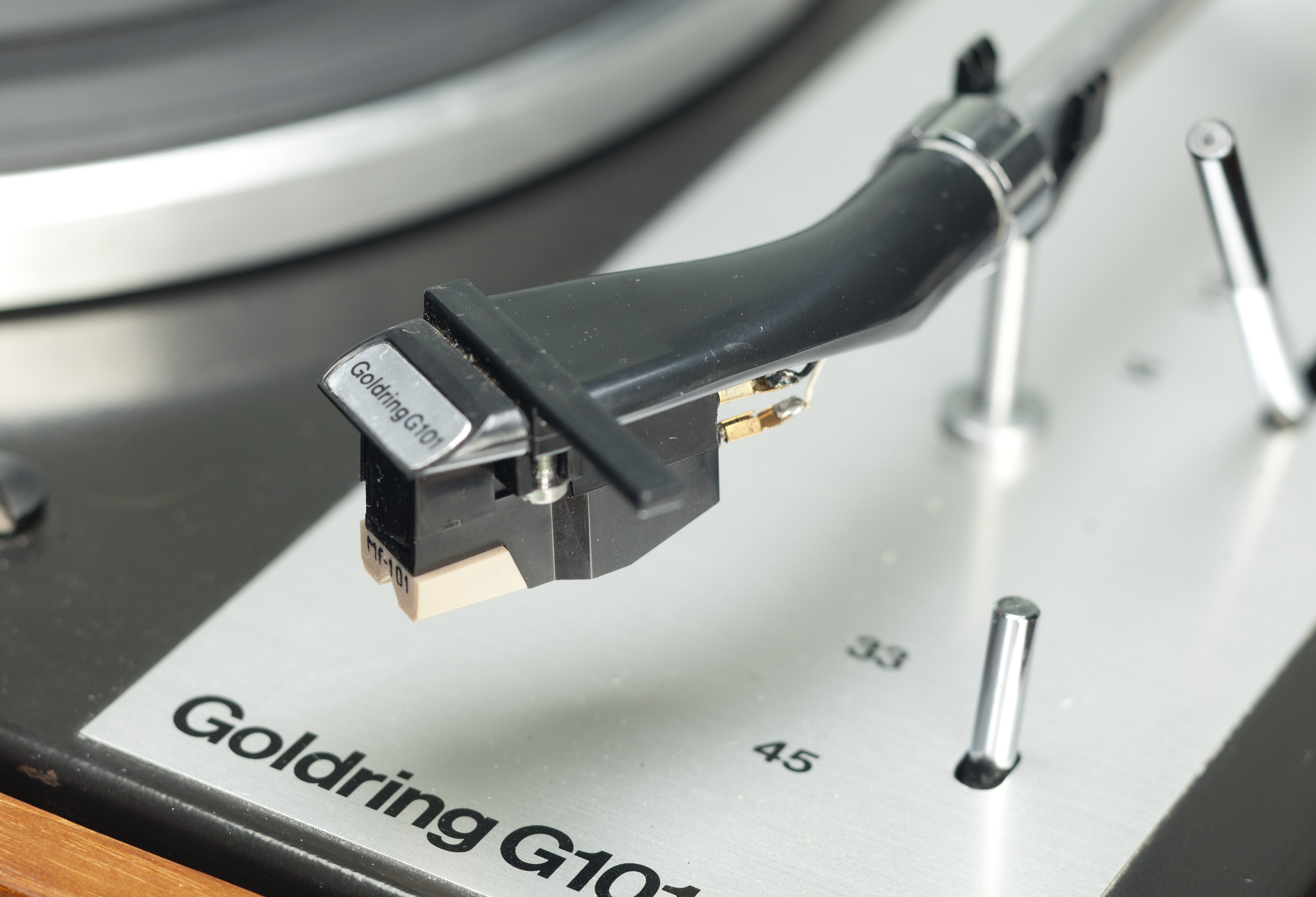 Goldring - G101 - Turntable
