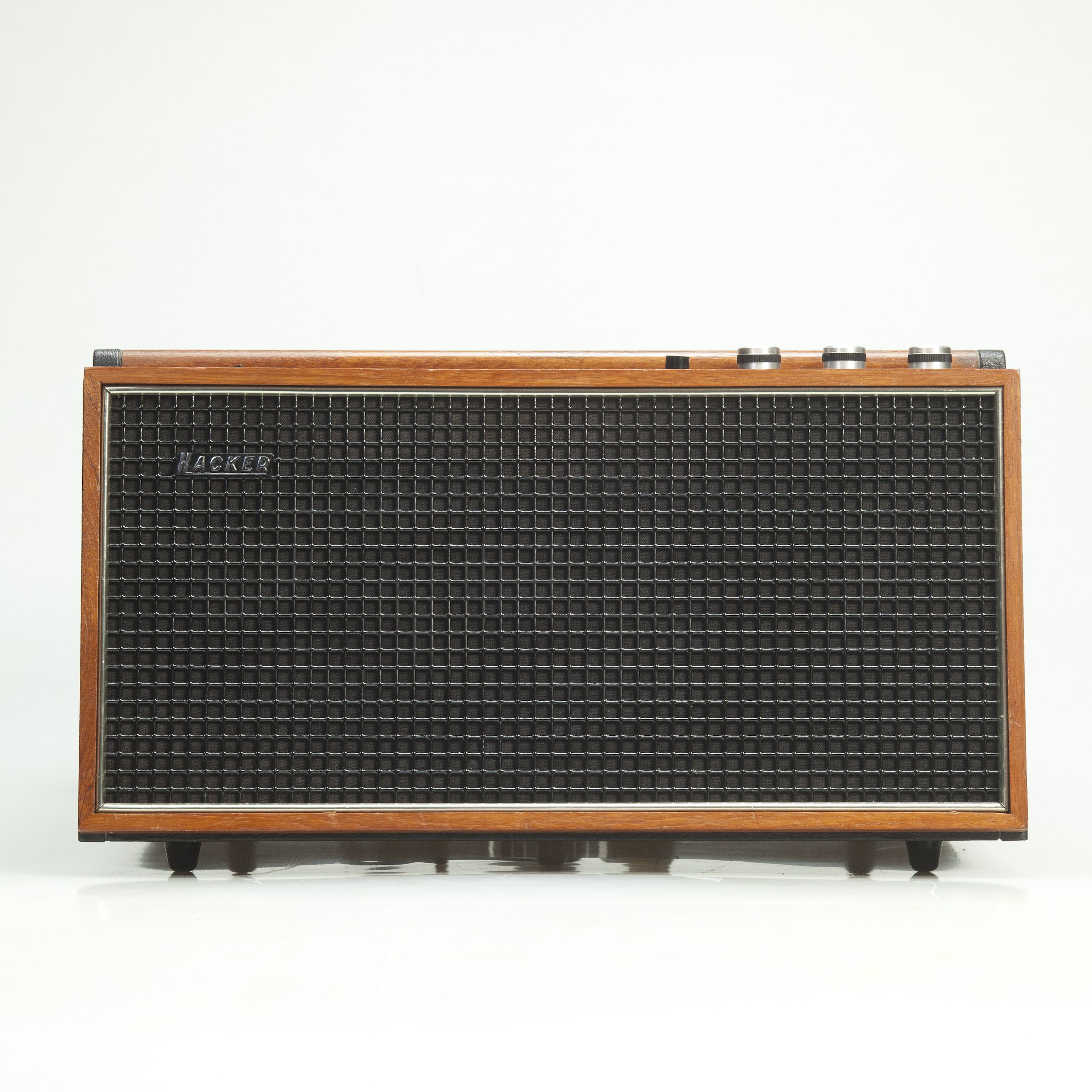 Hacker - Grenadier GP45 - Turntable