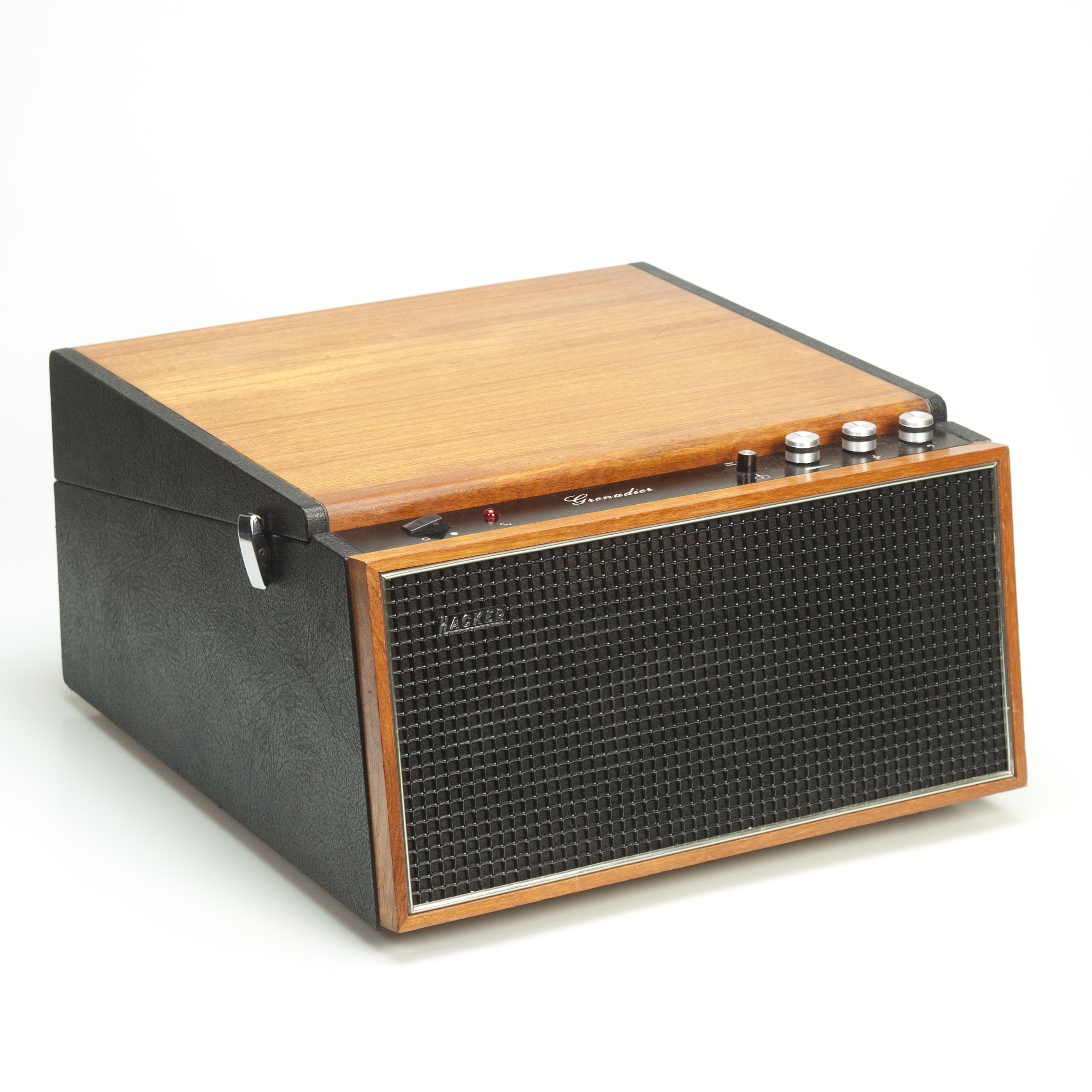 Hacker - Grenadier GP45 - Turntable