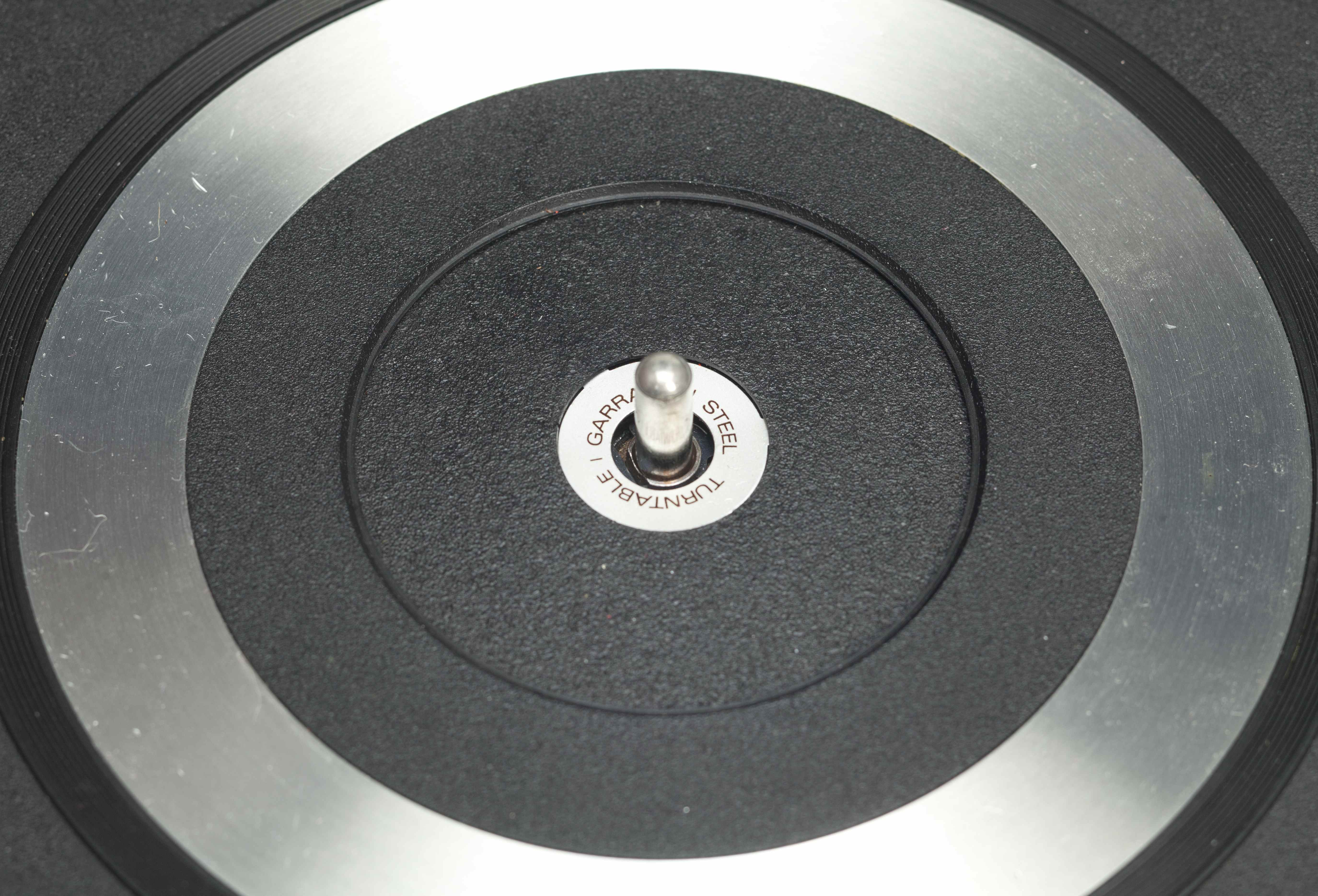 Hacker - Grenadier GP45 - Turntable