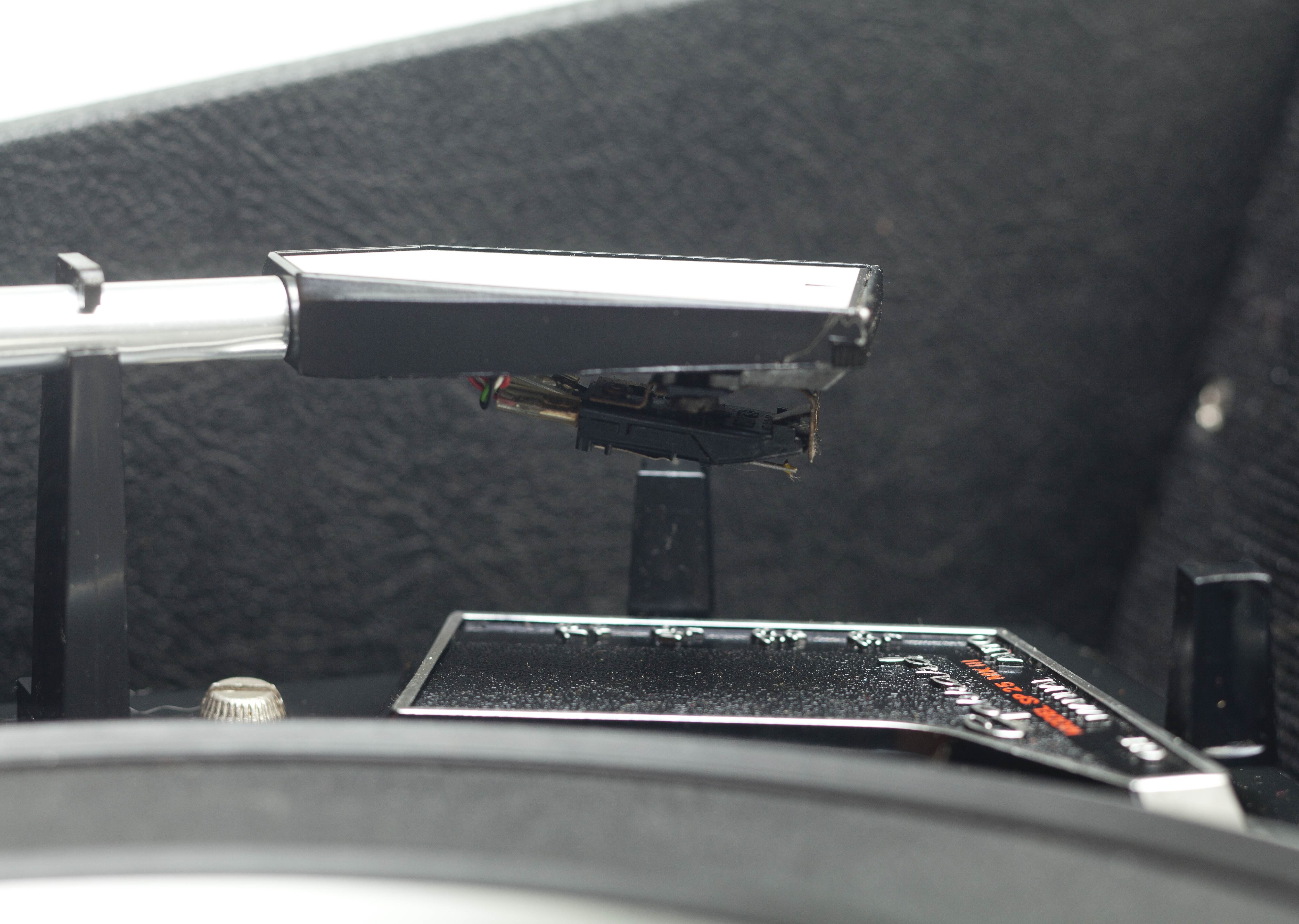 Hacker - Grenadier GP45 - Turntable