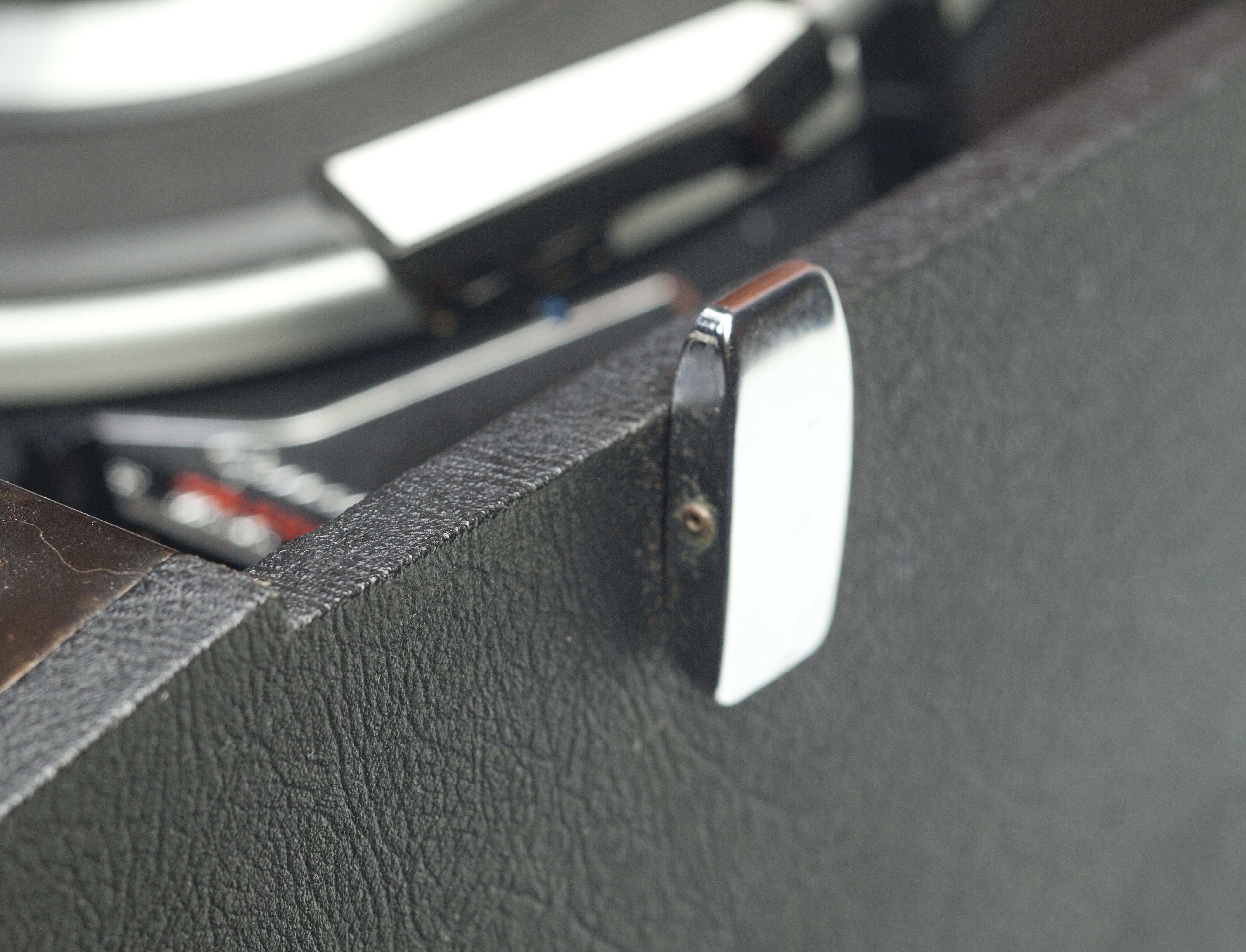 Hacker - Grenadier GP45 - Turntable