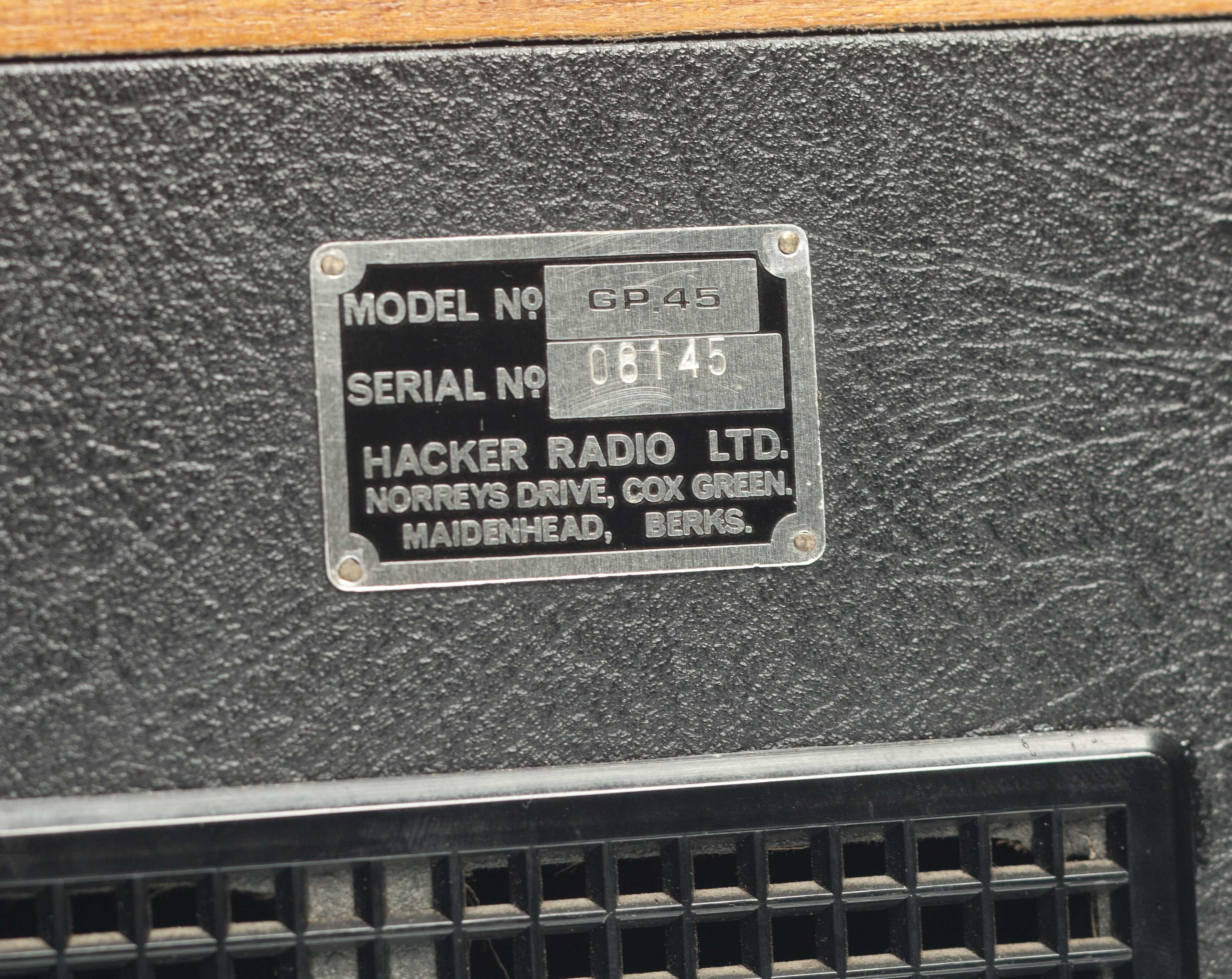 Hacker - Grenadier GP45 - Turntable