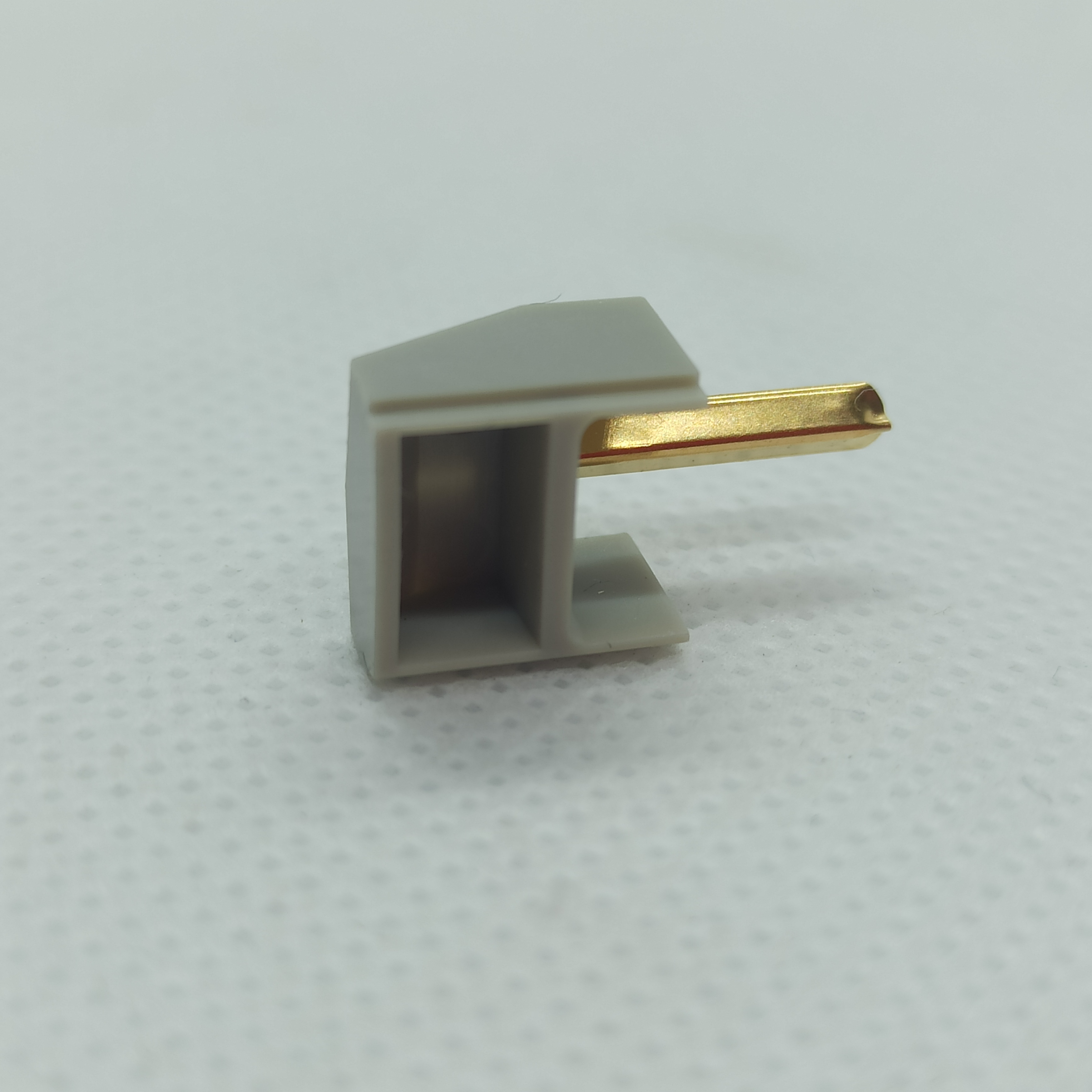 Philips - GP-400 - gramofonová jehla, hrot