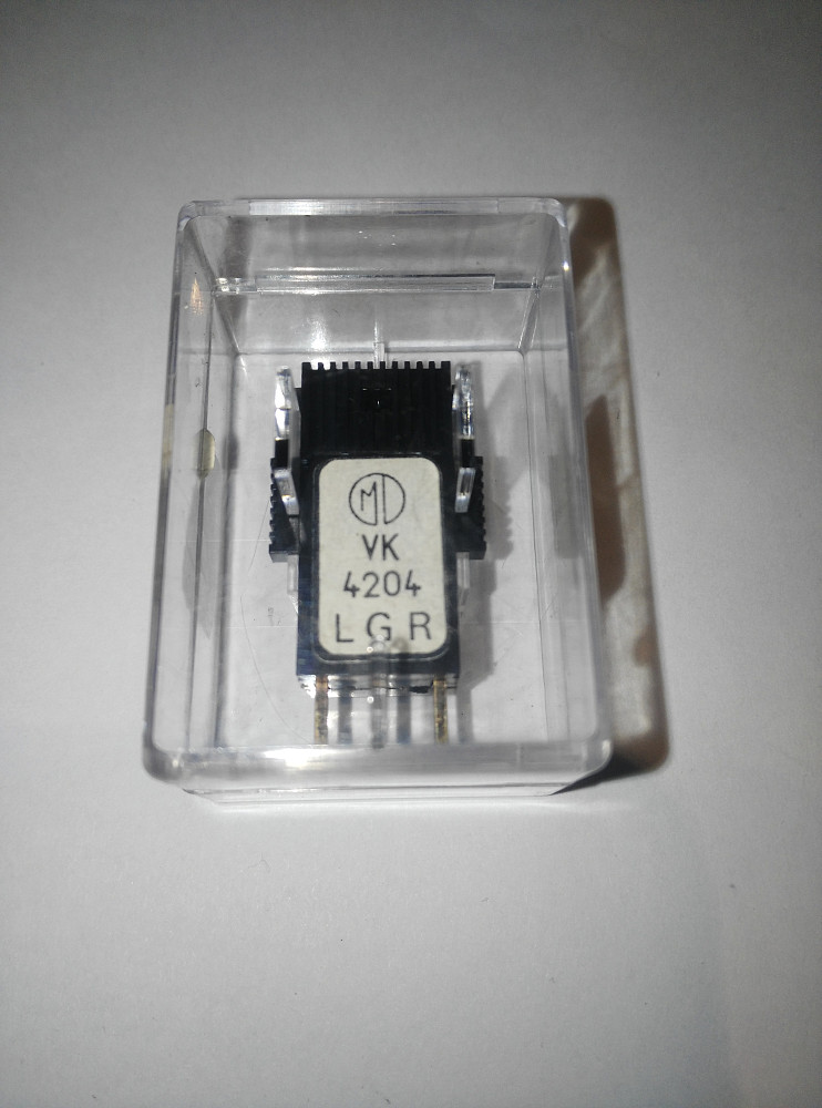 Tesla - VK4204 - turntable catridge