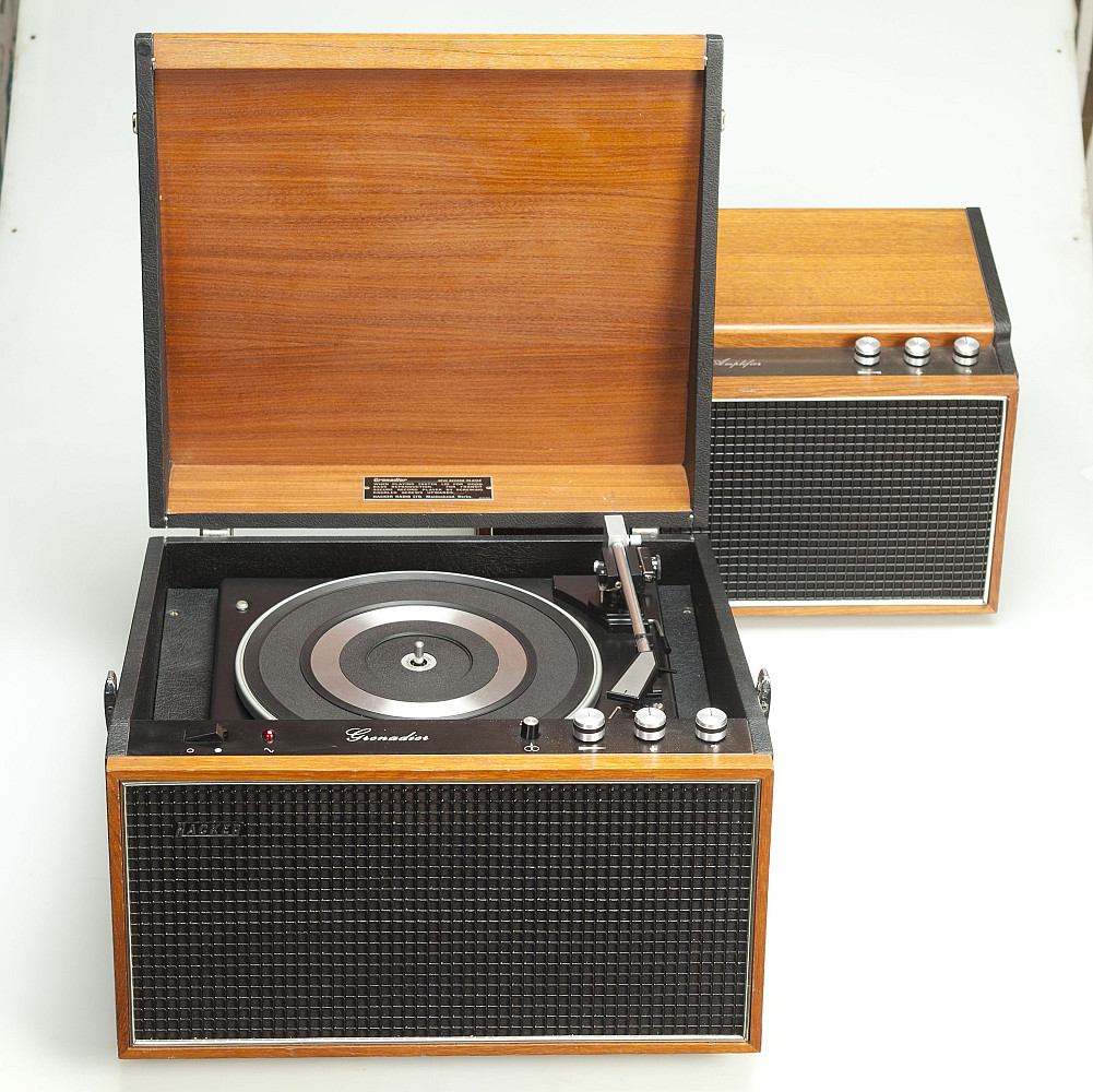 Hacker - Grenadier GP45 - Turntable